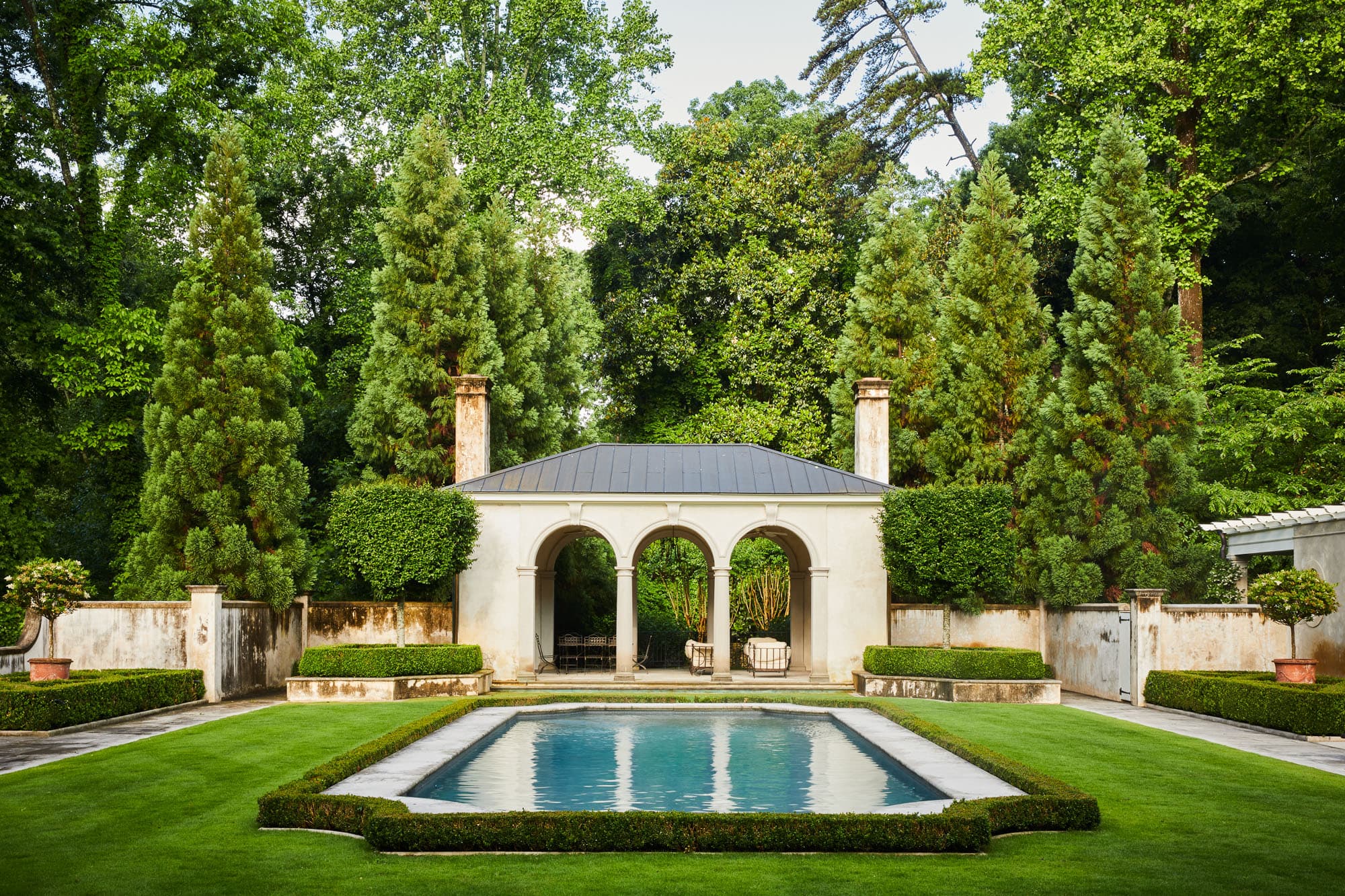 French Manor – Howard Design Studio