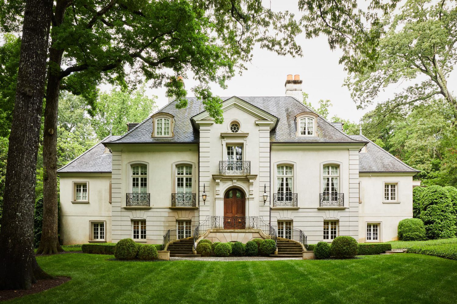 French Manor – Howard Design Studio