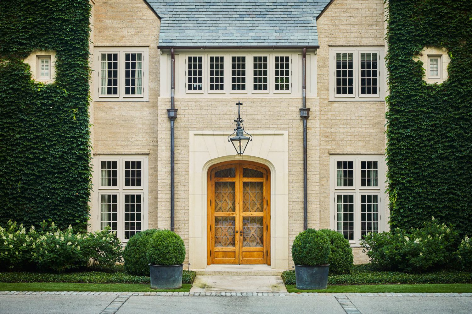 Knollwood Garden - Howard Design Studio